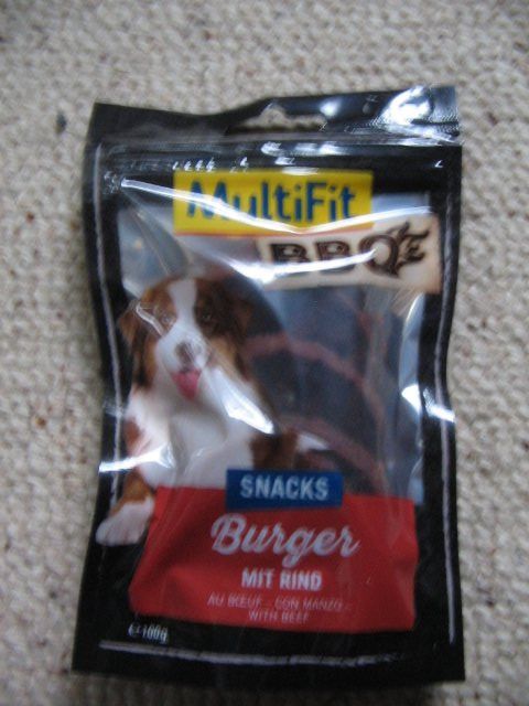 Multifit BBQ Snacks Burger mit Rind für Hunde 100 g Beutel (Neu und ...