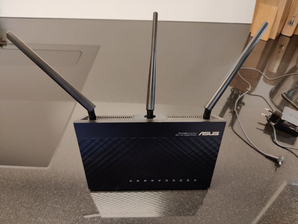 Asus Router RT-AC68U Dual Band | Kaufen auf Ricardo