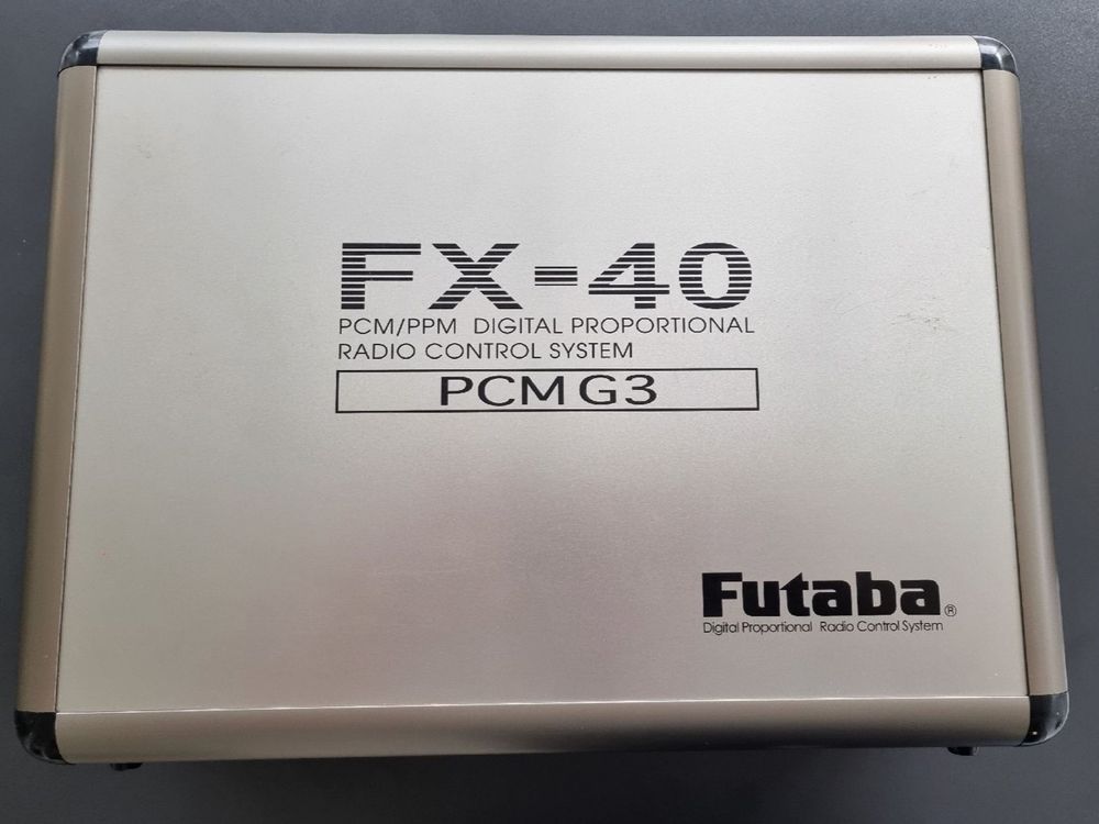 Futaba FX-40 mit 2,4 Ghz und 5 sehr guten Empfängern (Gebraucht) in ...