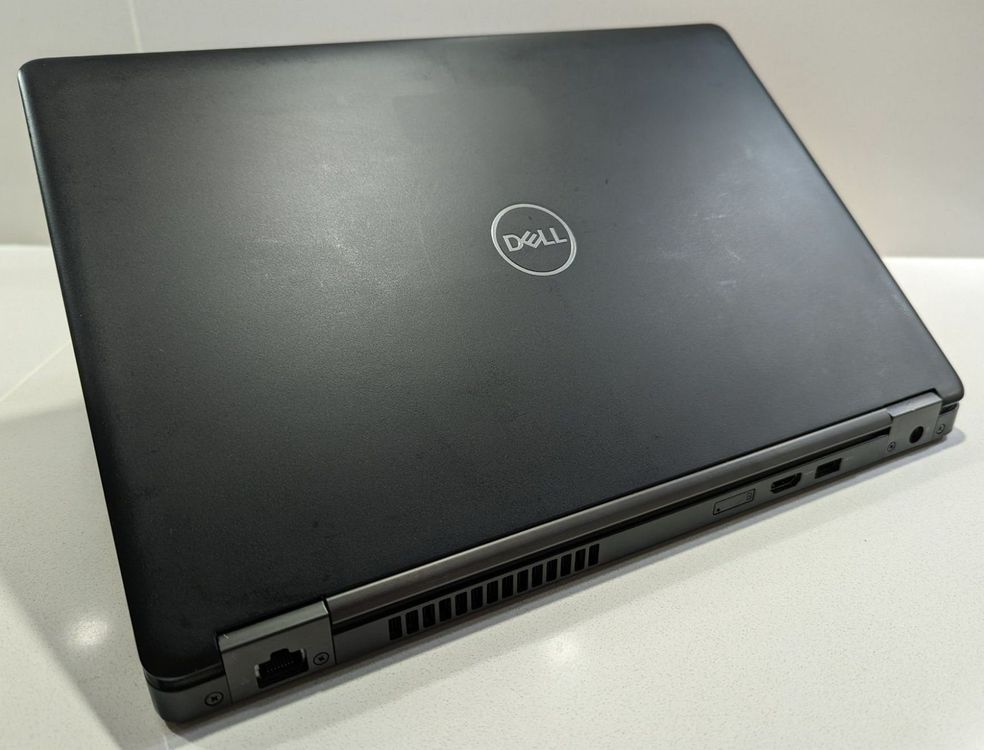 Dell Business Laptop Latitude 5490 - Windows 11 Pro (Gebraucht) in ...