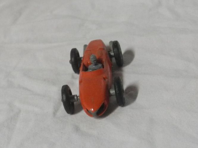 LESNEY MATCHBOX NR. 73 FERRARI FORMEL 1 LEICHT BESPIELT | Kaufen auf ...