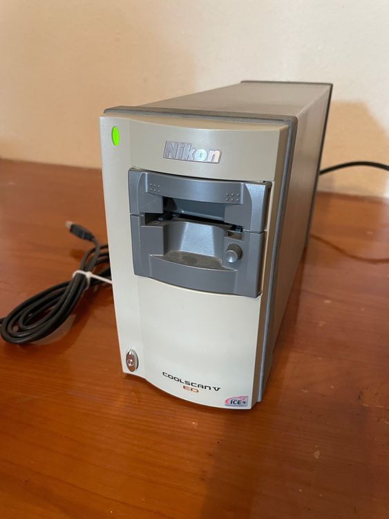 Nikon Coolscan V ED LS-50 Dia Scanner (Gebraucht) in Zürich für CHF 599 ...