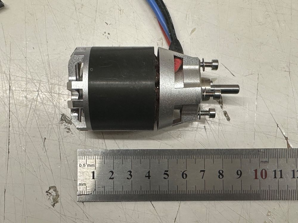 Elektro Motor HIMAX 4226-570KV mit 950 W für Elektrosegler (Gebraucht ...