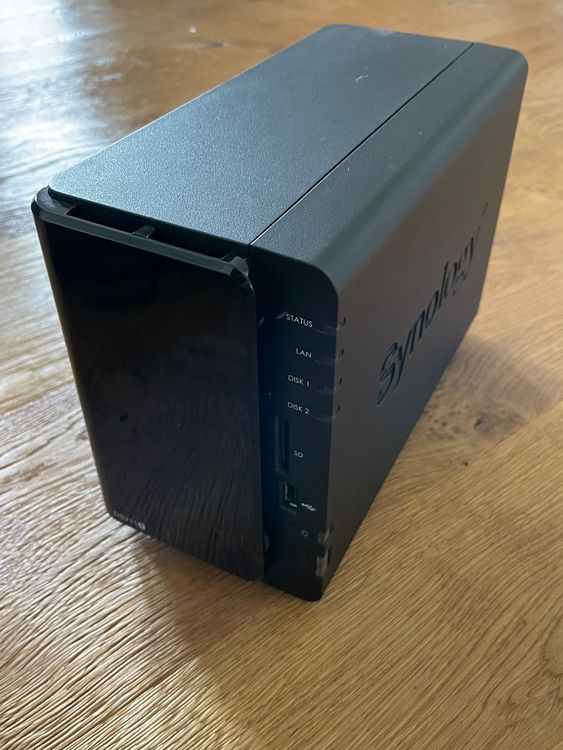 Synology DiskStation DS211+ inkl. 2x 4TB WD red (Gebraucht) in Schänis für CHF 191 – mit ...