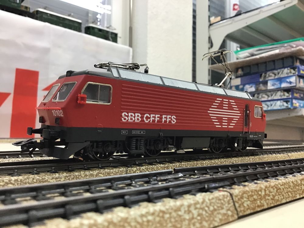 Roco SBB BR 460 in rot, Top Zustand, wenig gebraucht. digita (Neu ...