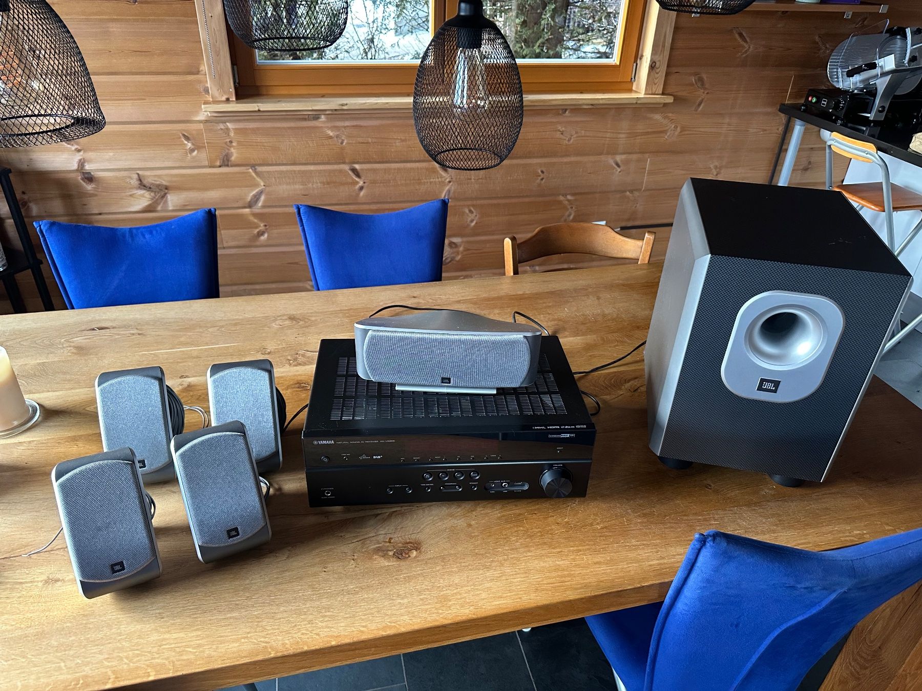 JBL Heimkino System mit Yamaha Receiver RX-V600D (Gebraucht) in St ...