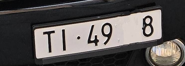 TARGA TI 49X78 (Usato) a Chiasso per CHF 650 – solo ritiro | Acquista ...