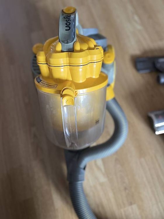 Dyson DC08 | Kaufen auf Ricardo
