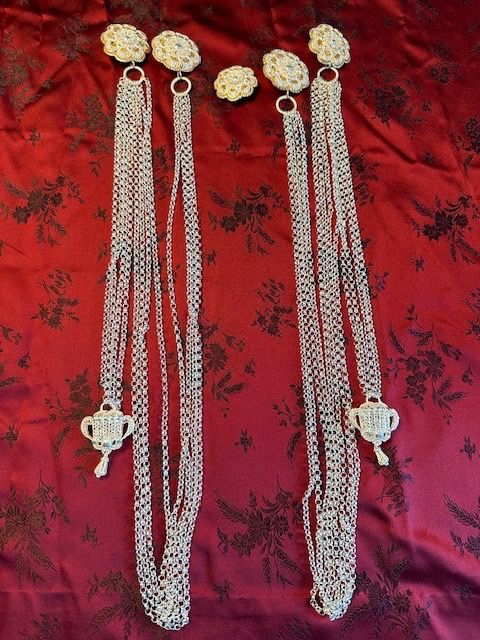 Tracht, Berner Tracht, Trachtenschmuck, Silber & Gold (Gebraucht) in Hindelbank für CHF 980 ...