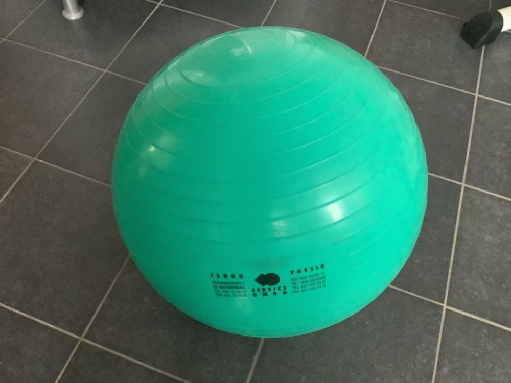 Gymnastik-Sitzball (Gebraucht) in Herzogenbuchsee für CHF 5 – mit ...