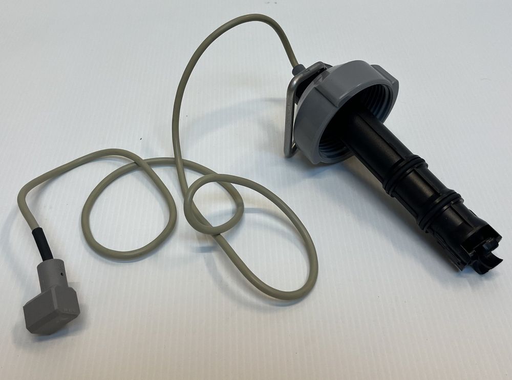 VDO Veratron Sumlog Speed Transducer Sensor 0-30kn (Neu (gemäss ...