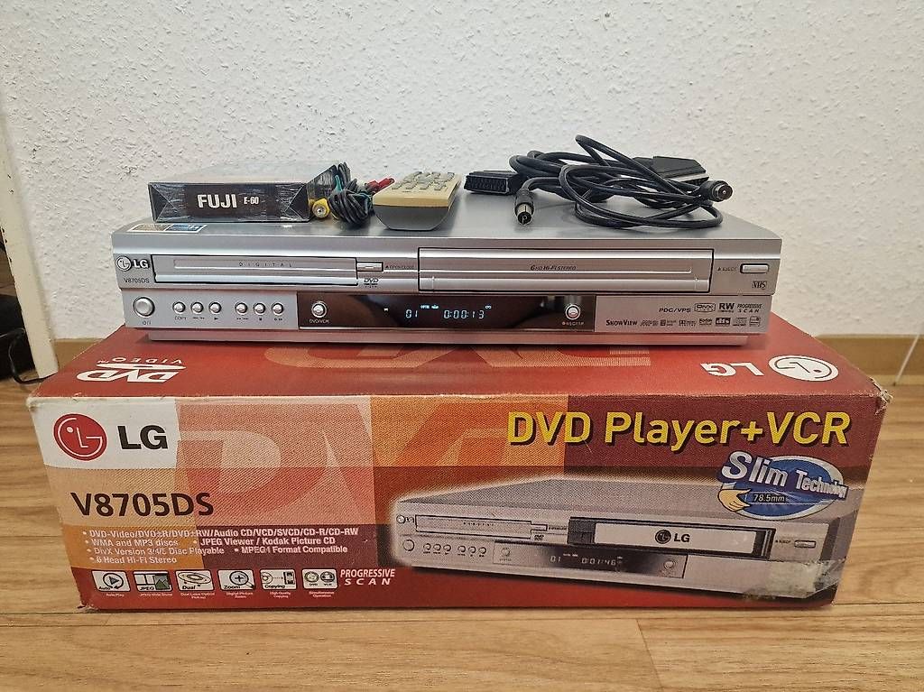 LG V8705DS DVD VHS Kombi Player revidiert& garantie (Gebraucht) in ...
