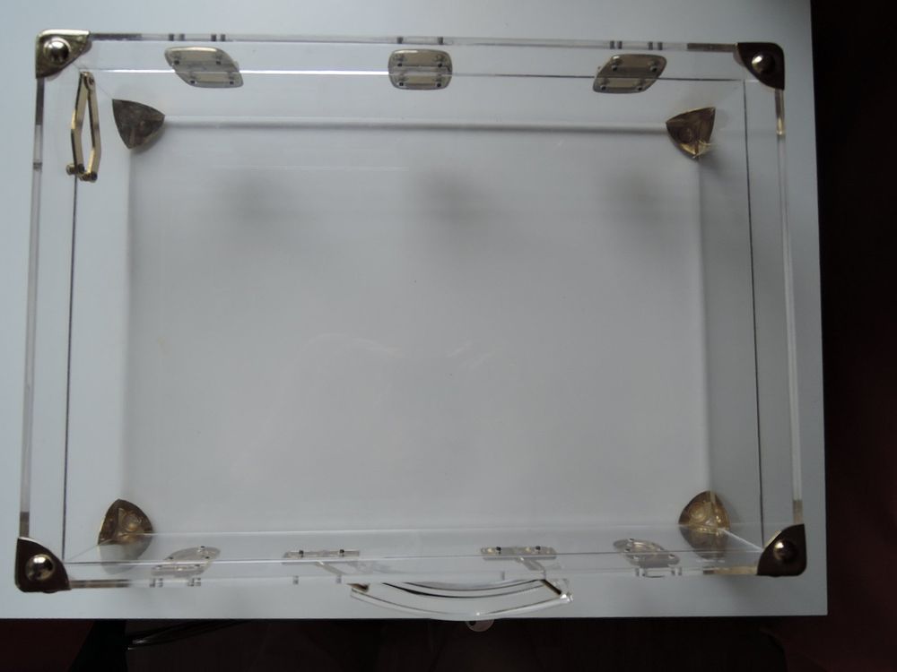 dapy Plexiglas Koffer 37x26,5x9,5cm | Kaufen auf Ricardo