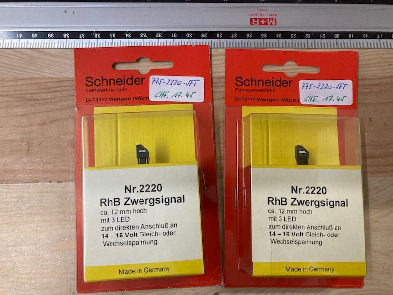 2er Set Schneider H0 2220 Zwergsignal RhB 12 mm hoch 3 LED (Neu und ...