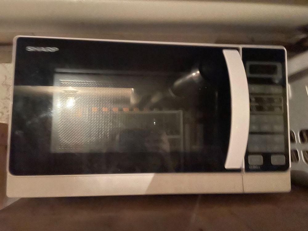 Microwave Sharp R642WW white 20L | Kaufen auf Ricardo