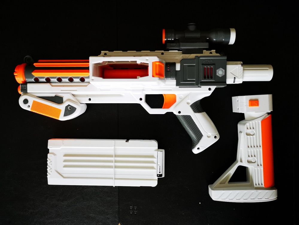 NERF RIVAL STAR WARS First Order Stormtrooper Blaster (Gebraucht) in ...