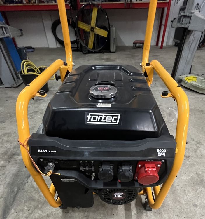 Neuwertiger Fortec Stromerzeuger 8kw | Kaufen auf Ricardo