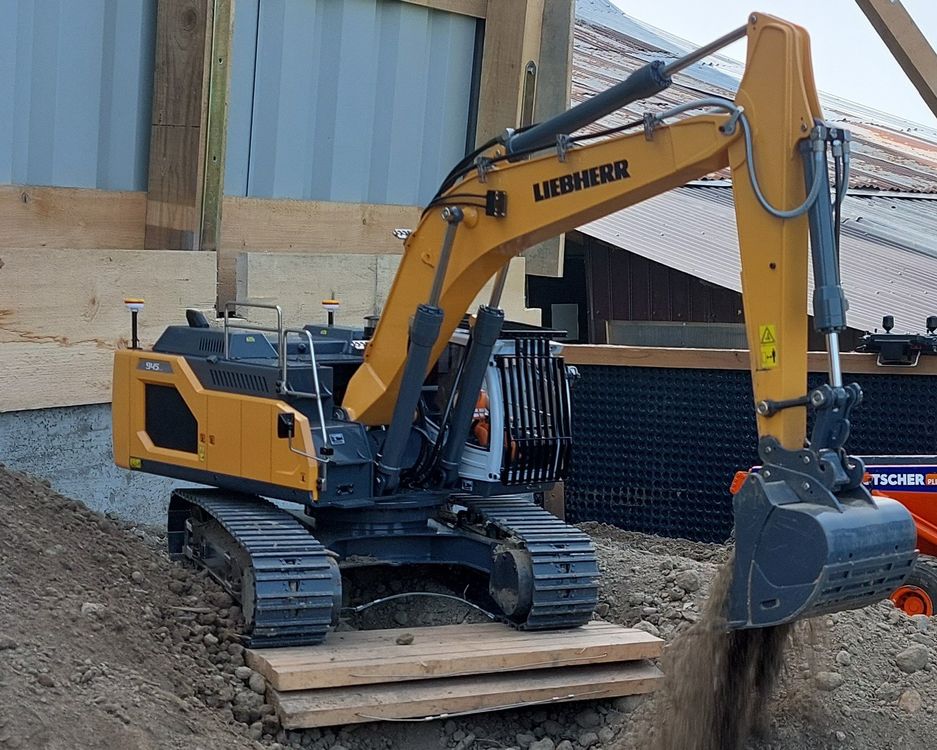 RC Bagger XD 945 5-Ventil Vollmetall mit Licht/Sound RTR/NEU (Neu und ...