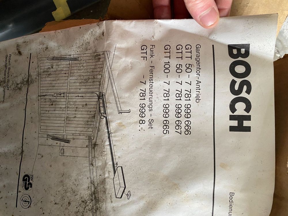 Bosch elektro Garagentor öfner (Gebraucht) in Hellbühl für CHF 1 – nur ...