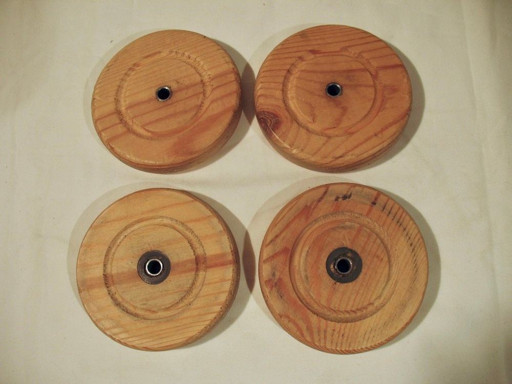 4 Holz Räder Massiv Föhre Fichte für Fahrzeuge Wagen Basteln (Gebraucht ...