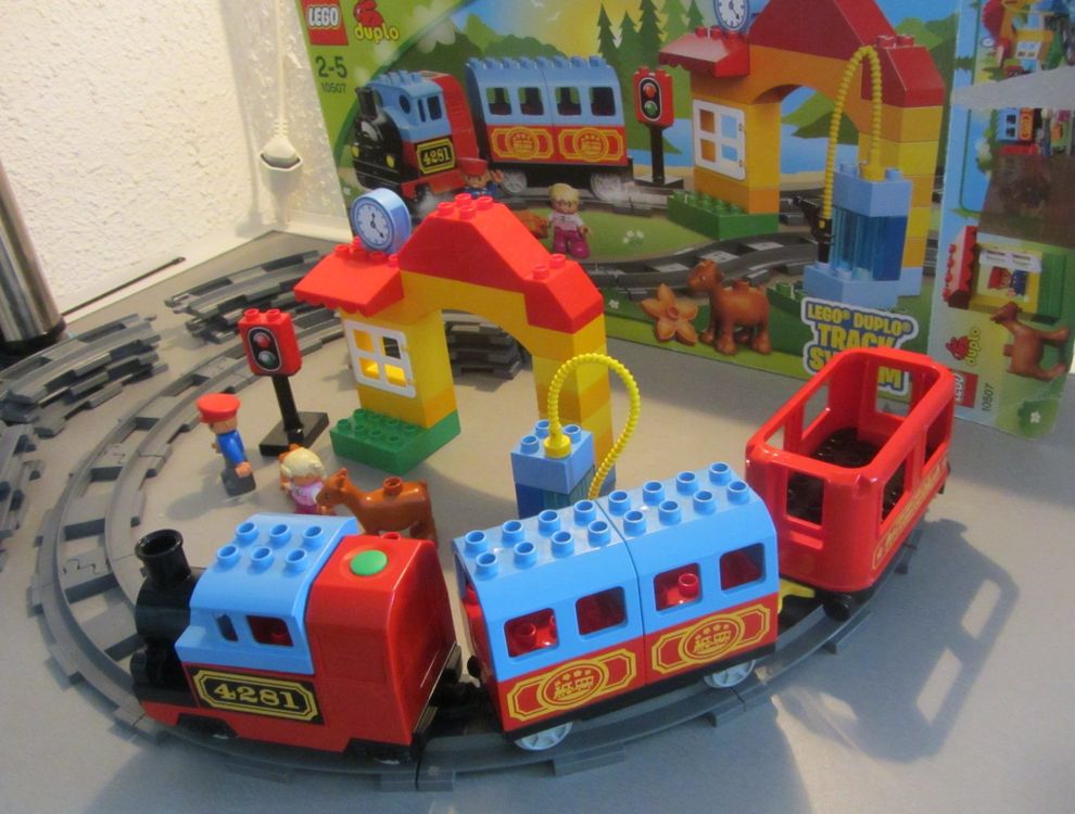 Duplo Eisenbahn: Set 10507 mit zusätzlichem Wagen/Schienen (Gebraucht) in Sirnach für CHF 47 ...