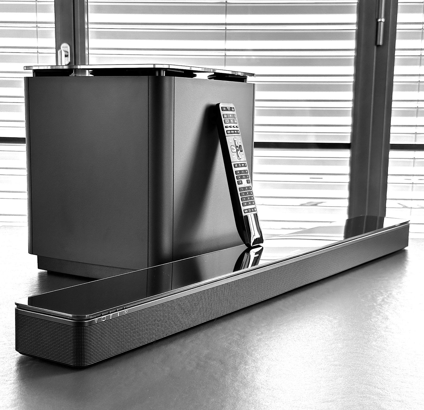 Bose Soundbar Touch 300, Bose Subwoofer 300 🔊 (Gebraucht) in Oberaegeri ...