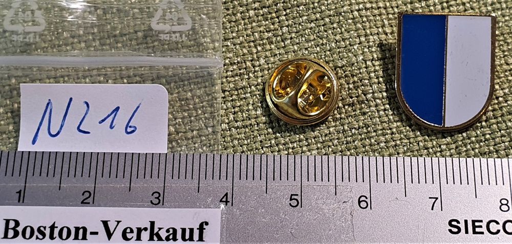 N216 - Pin Schweizer Kantonswappen - Luzern (Gebraucht) in Reinach BL für CHF 2 – mit Lieferung ...