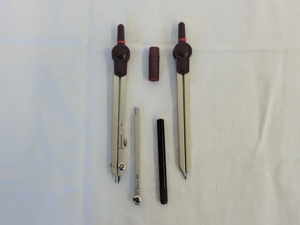 Rotring Geometrie Kit Set/ 8-teilig | Kaufen auf Ricardo