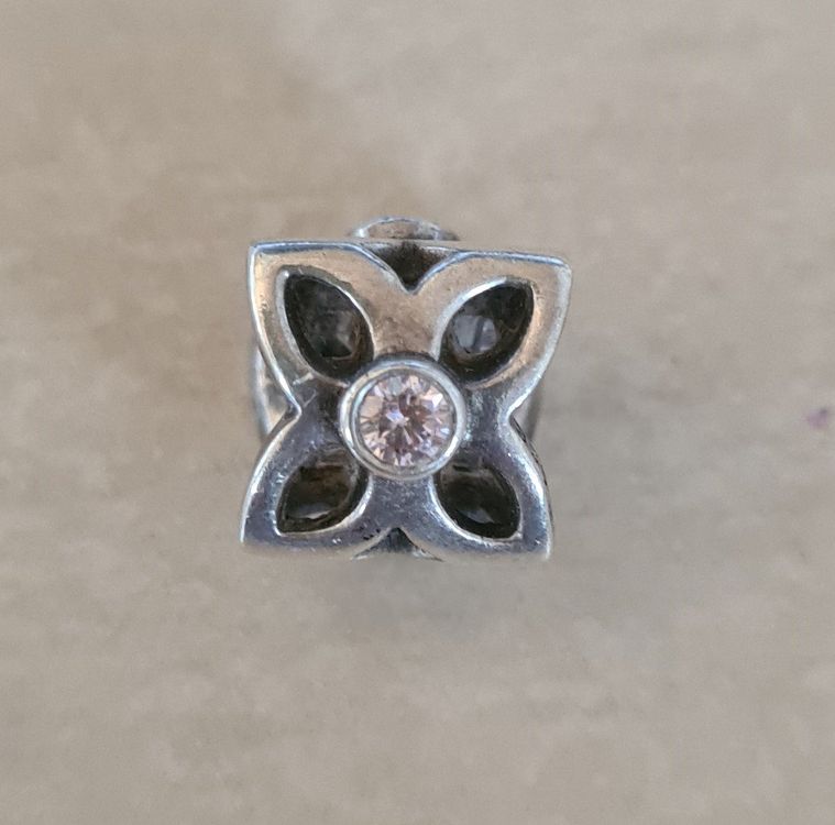 Pandora charm fleur triangle pierre rose | Kaufen auf Ricardo