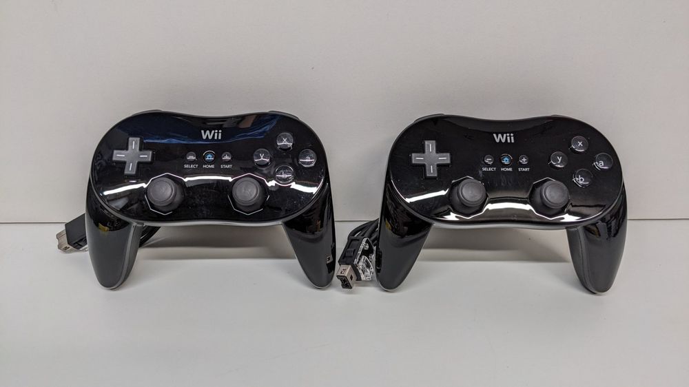 2 Nintendo Wii Classic Controller, Original | Kaufen auf Ricardo