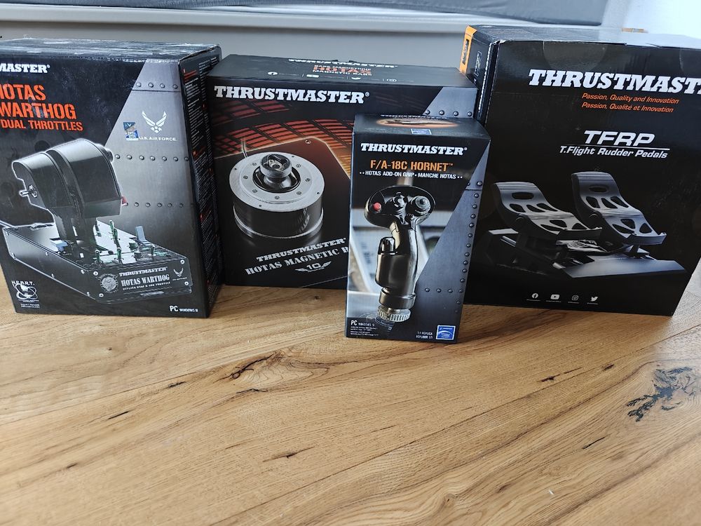 Thrustmaster Hotas Set, auch einzeln verkaufbar (Neu (gemäss ...
