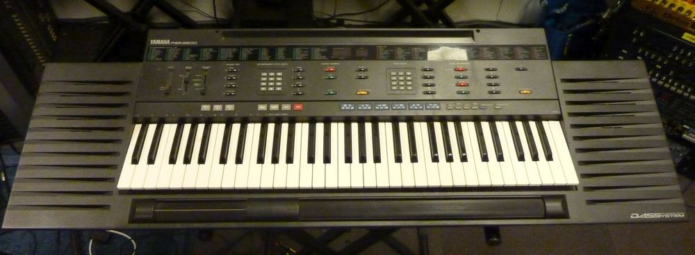 Yamaha PSR-2500 Keyboard (Gebraucht) in Wenslingen für CHF 21 – nur ...