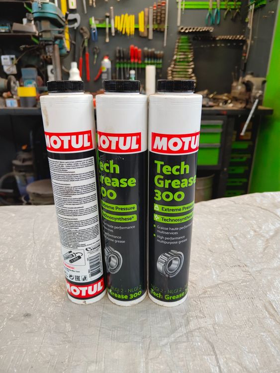3 Kartuschen Motul Tech Grease 300 400ml (Neu und originalverpackt) in ...