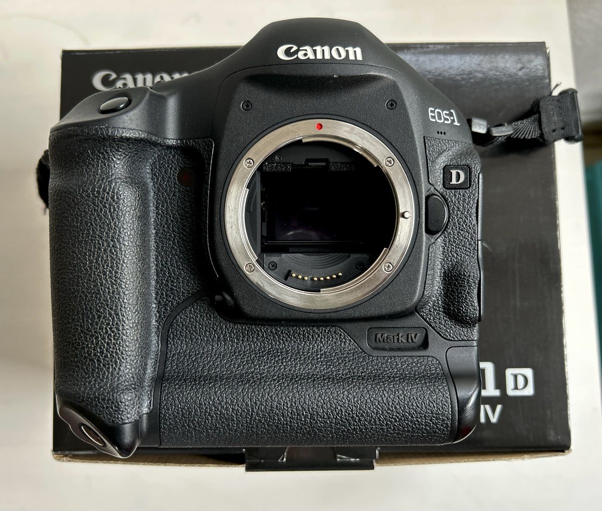 Canon EOS 1D Mark IV (D'occasion) à Delémont pour CHF 689 – avec ...
