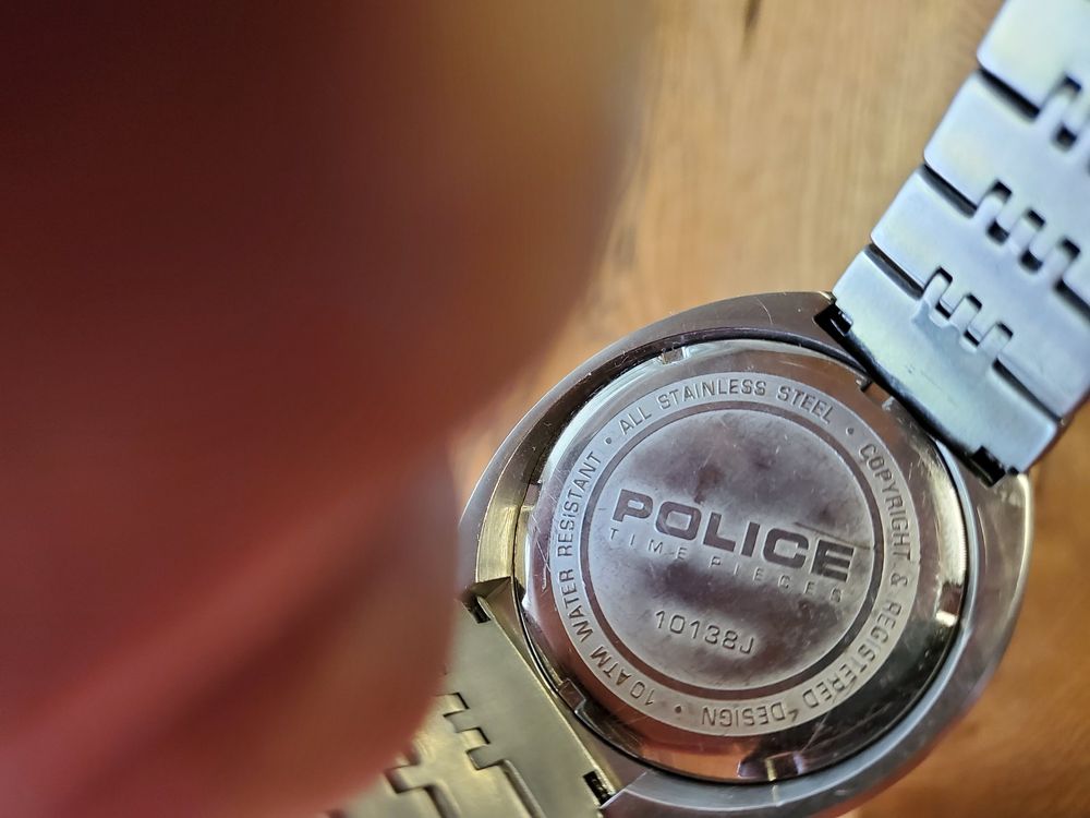 POLICE Uhr Bullhead Quarz (Gebraucht) in Bösingen für CHF 201 – mit ...