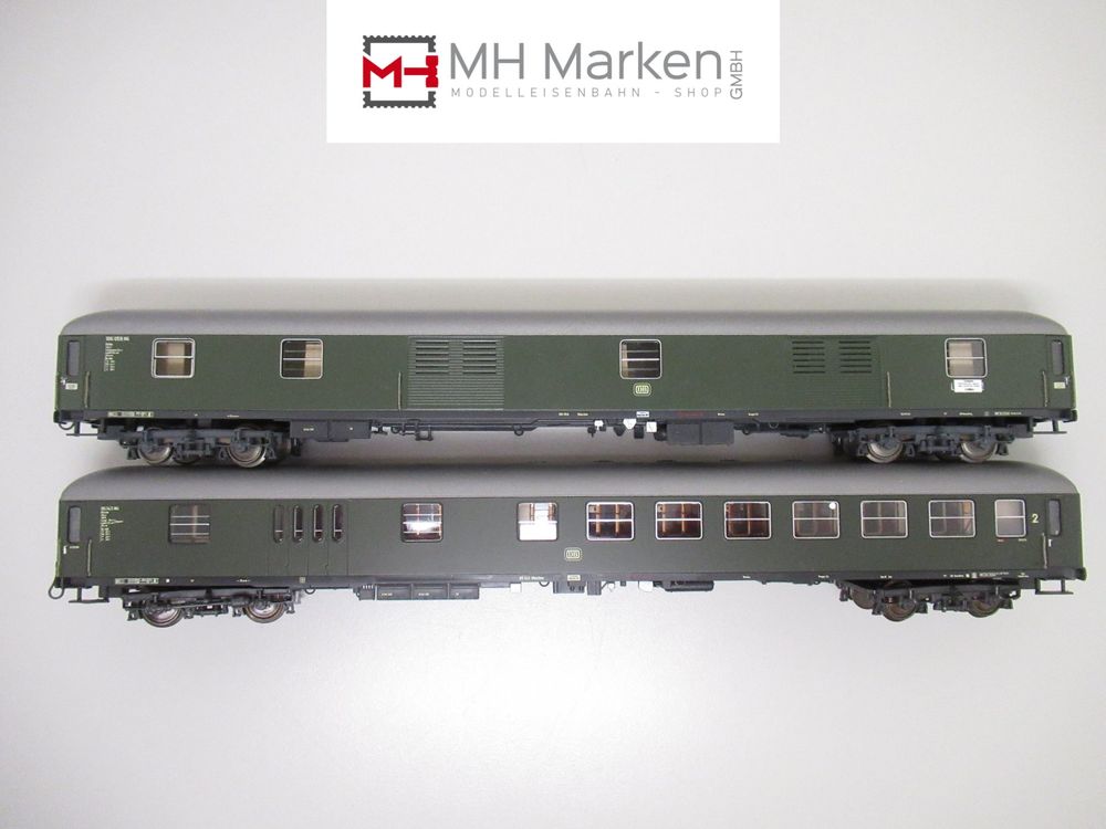 Roco 44744+43 Gepäckwagen+2.Kl.Wagen DB DC H0 (Gebraucht) in Basel für ...