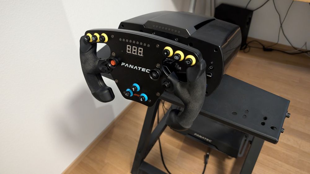 Racing Simulator Cockpit Fanatec (Gebraucht) in Münchenstein für CHF ...