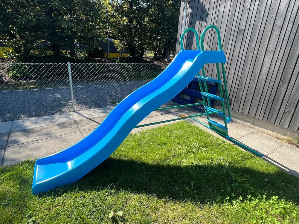 Rutschbahn (Gebraucht) in Bergdieitkon für CHF 199 – nur Abholung auf ...