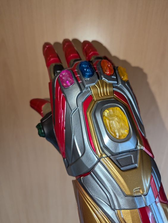 Replica: Nano Gauntlet (MARVEL, Iron Man, Infinity Saga) Re (Gebraucht ...