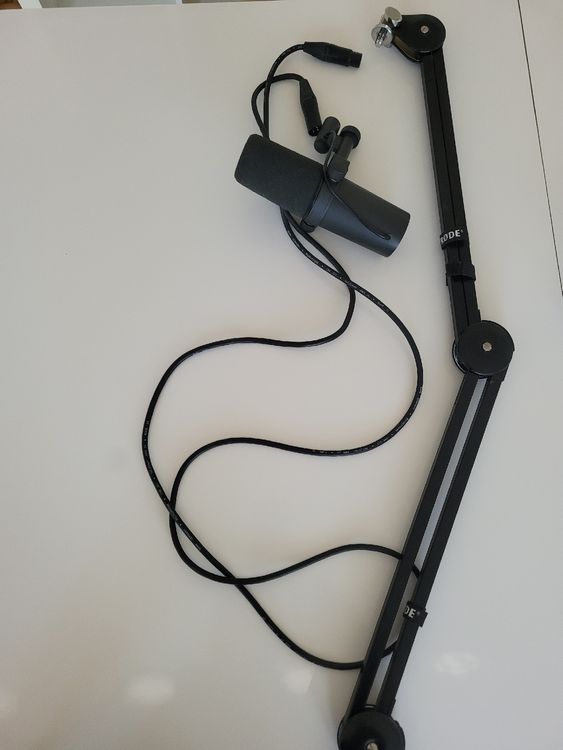 Shure SM7B + Rode PSA1 Mikrofon Arm (Gebraucht) in Baar für CHF 275 ...