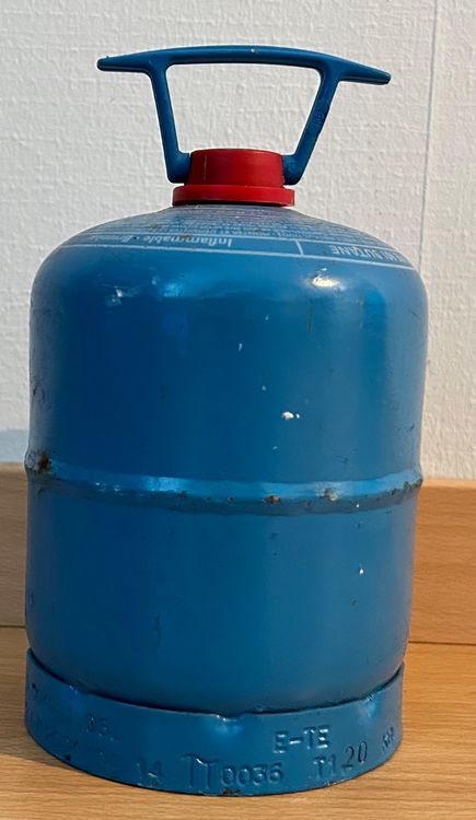 «CAMPINGAZ» Behälter Typ 901 (Gebraucht) in Spiez für CHF 12 – nur ...