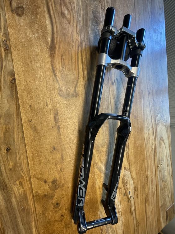 Rock Shox Boxxer Ultimate (Neu (gemäss Beschreibung)) in Buchs SG für ...