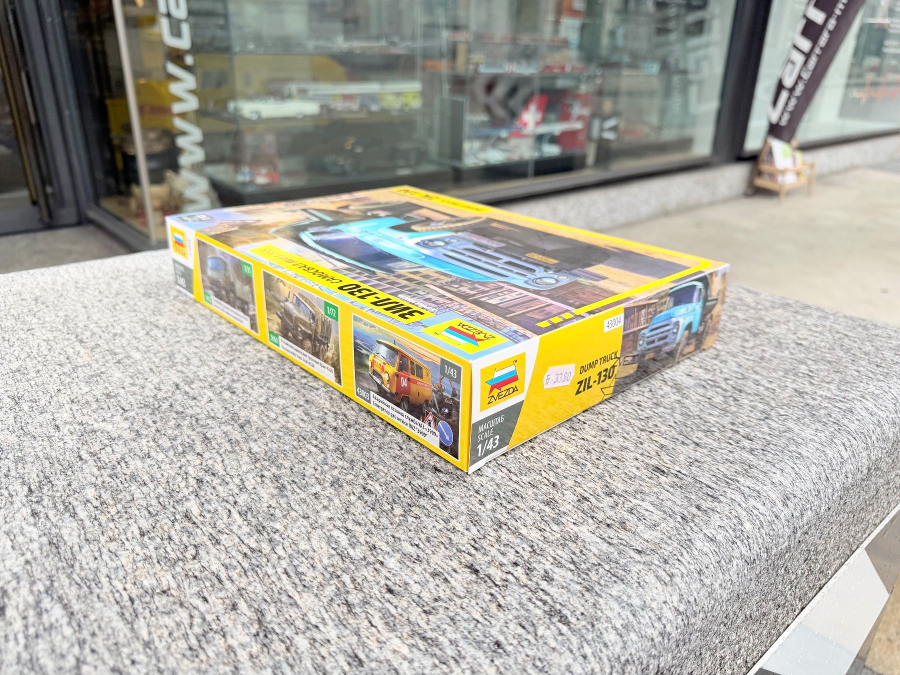 ⭐️ Zvezda 1:43 Dump Truck ZIL 130 Bausatz ⭐️ (Neu und originalverpackt ...