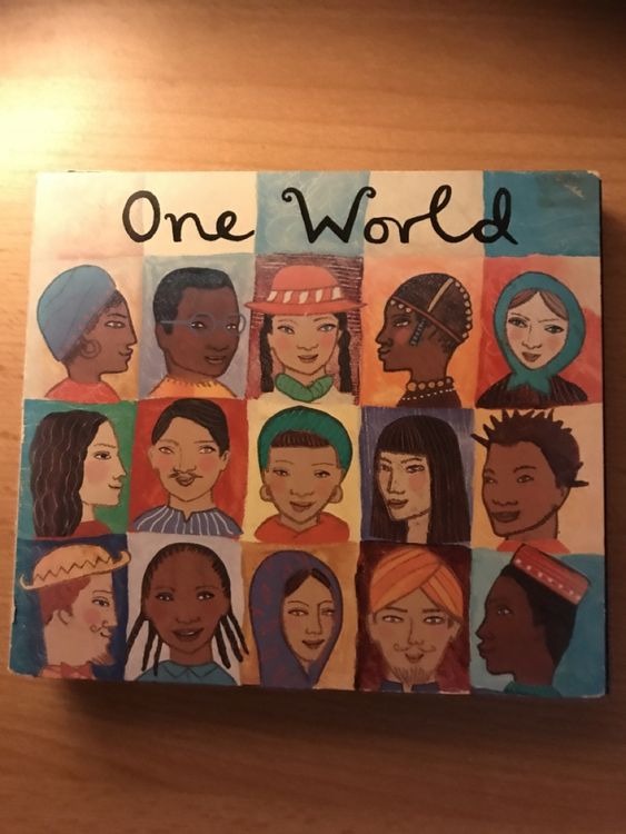 World Music CD Putumayo "One World" diverse Klänge (Gebraucht) in ...