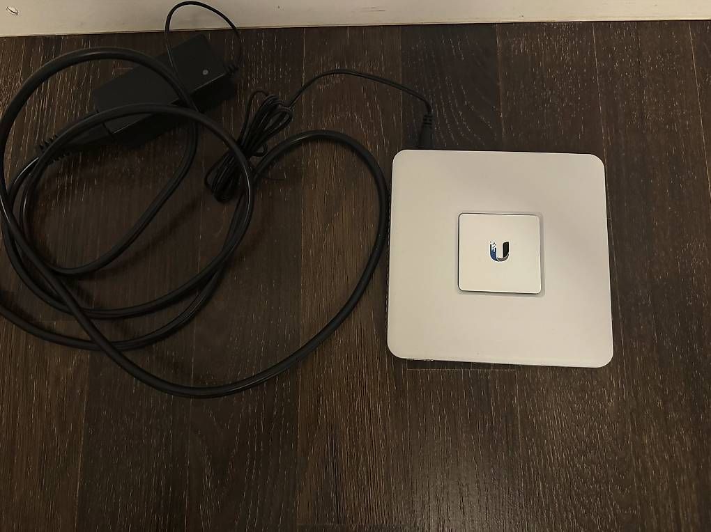 Unifi USG Gateway Ubiquiti UniFi Security Gateway (Gebraucht) in ...