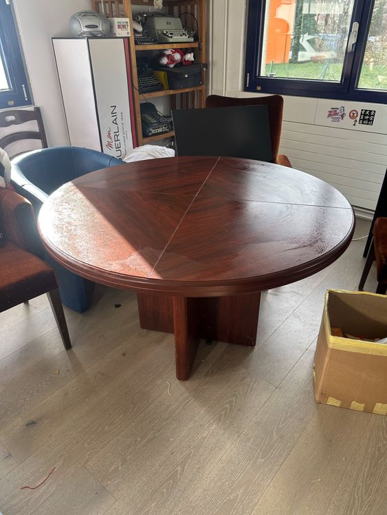 grande Table Ronde Bois Massif Vintage (Gebraucht) in Mont-sur-Lausanne ...