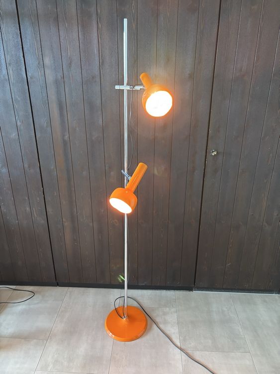 Wunderschöne Retro Stehlampe 70er Ebenbild