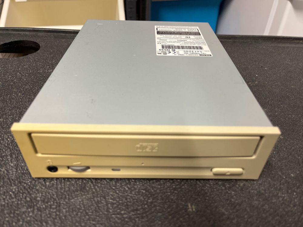 TEAC RETRO CDROM (Gebraucht) in Elgg für CHF 4 – mit Lieferung auf ...
