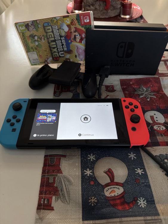 Nintendo Switch con gioco Super Mario Bros. U Deluxe 56 (Gebraucht) in ...