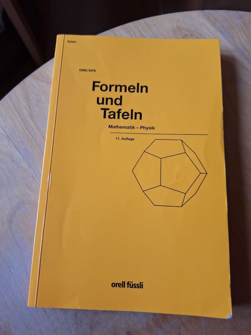 Buch "Formeln und Tafeln" (Gebraucht) in Dagmersellen für CHF 5 – mit ...